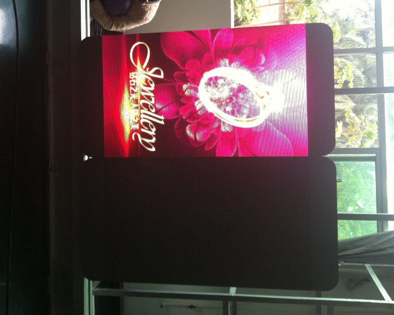 SMD Outdoor Full Color Poster LED Display - yourledlight.com